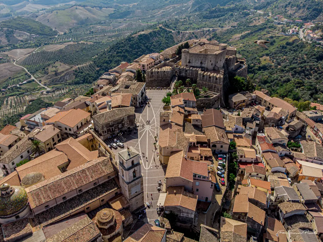 Vista al borgo di Stilo: cosa vedere e cosa fare | Calabria Straordinaria