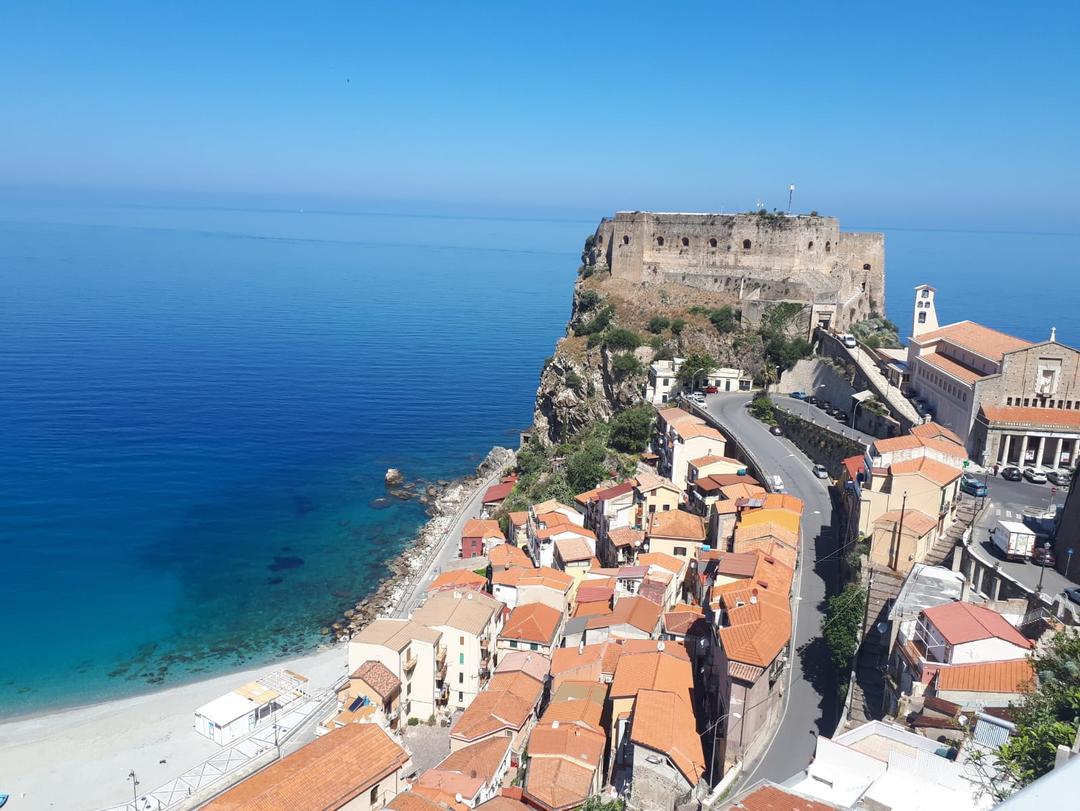 Visitare la Calabria in camper: itinerari consigliati | Calabria ...
