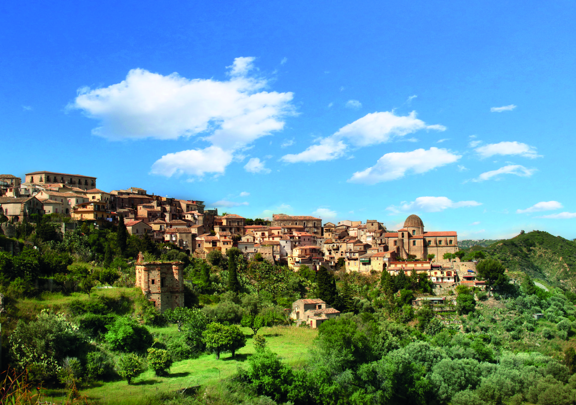 A visit to the village of Stilo: what to see and do | Calabria Region ...